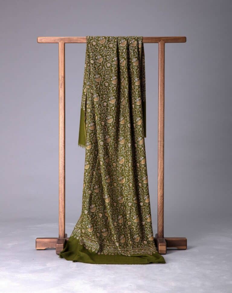 What Is A Jamawar Shawl? A Journey Of Intricacy - Shawlovers