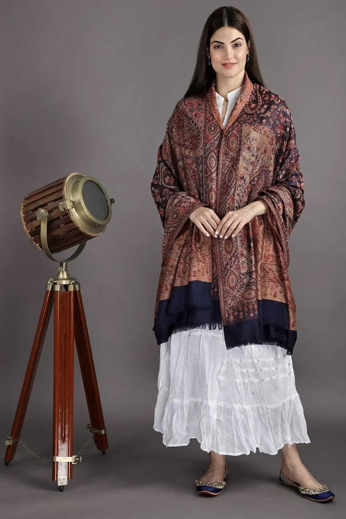 What Is A Jamawar Shawl? A Journey Of Intricacy - Shawlovers