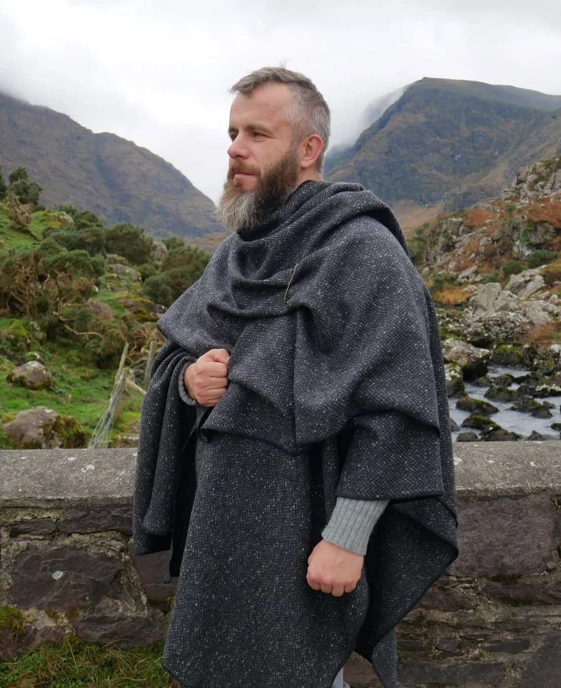 Mens Shawls: Our Top Picks For 2023! - Shawlovers