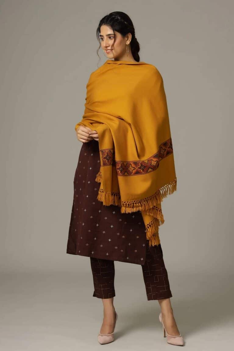 What Is A Shawl & Why We Love It? ️ - Shawlovers